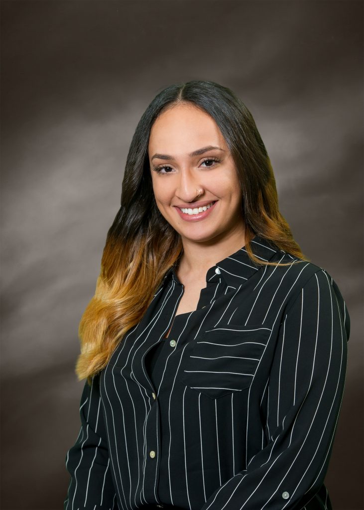 Kayla Headshot 19 | Alan Ripka